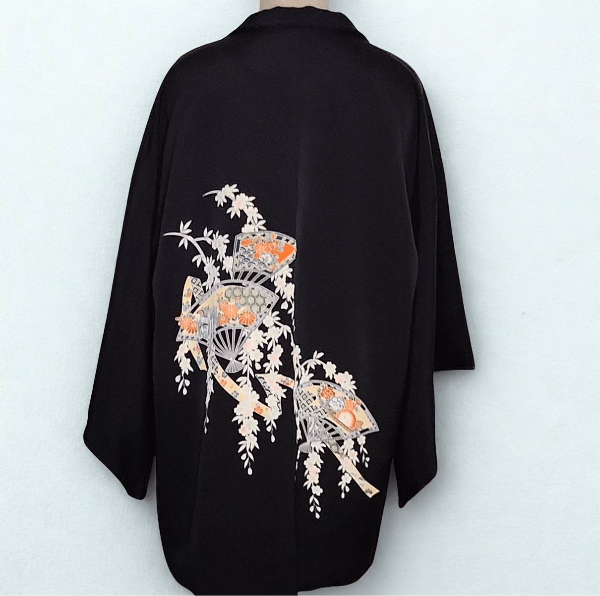 Vintage Traditional Haori Coat - Black fans and flowers print | Pac ...