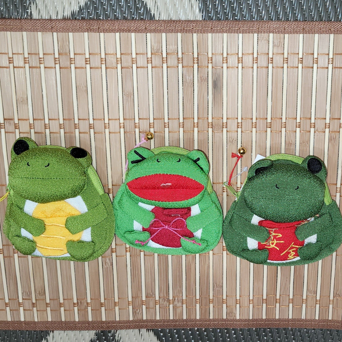 Frog Zippered Pouch | Pac West Kimono