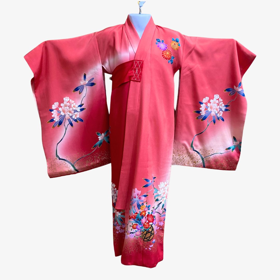 Girls Authentic Vintage Kimono - Pink with intricate floral designs ...