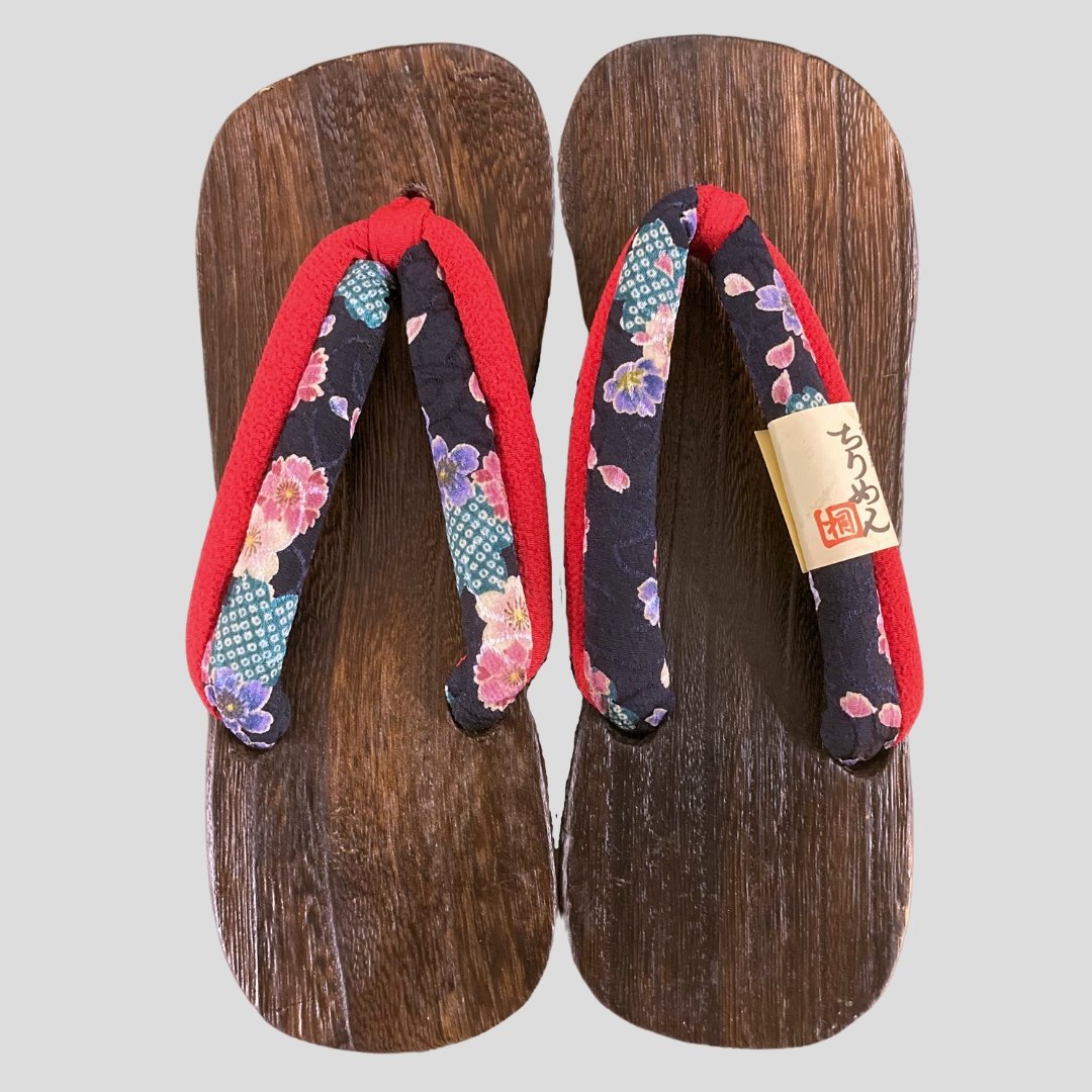 Women's Wooden Geta Sandals - Heeled geta in red and navy blue floral ...
